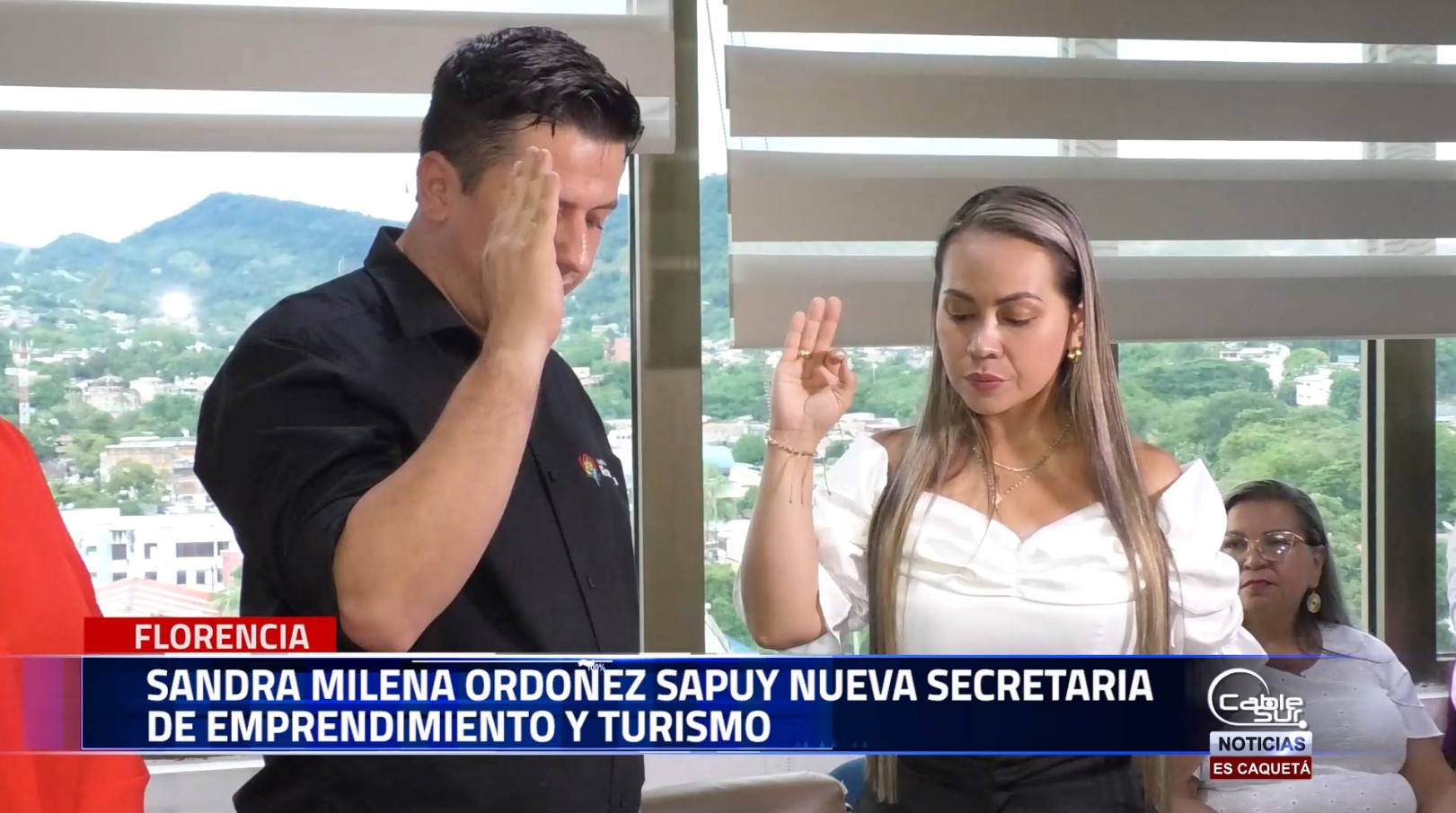 Ante el Alcalde de Florencia tomo posesión como nueva Secretaria de ...